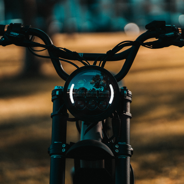 White Arc Headlight Kit for Super73 – Loomenade